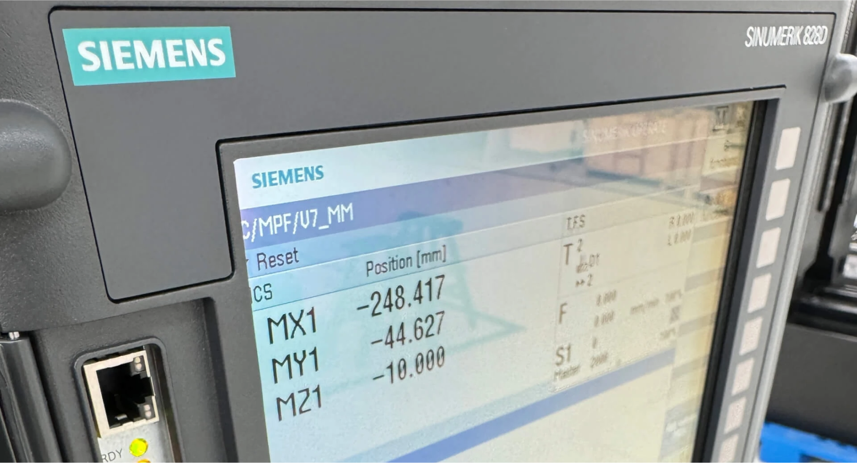 SYIL X5 | Mini CNC Mill | Hobby CNC Mill